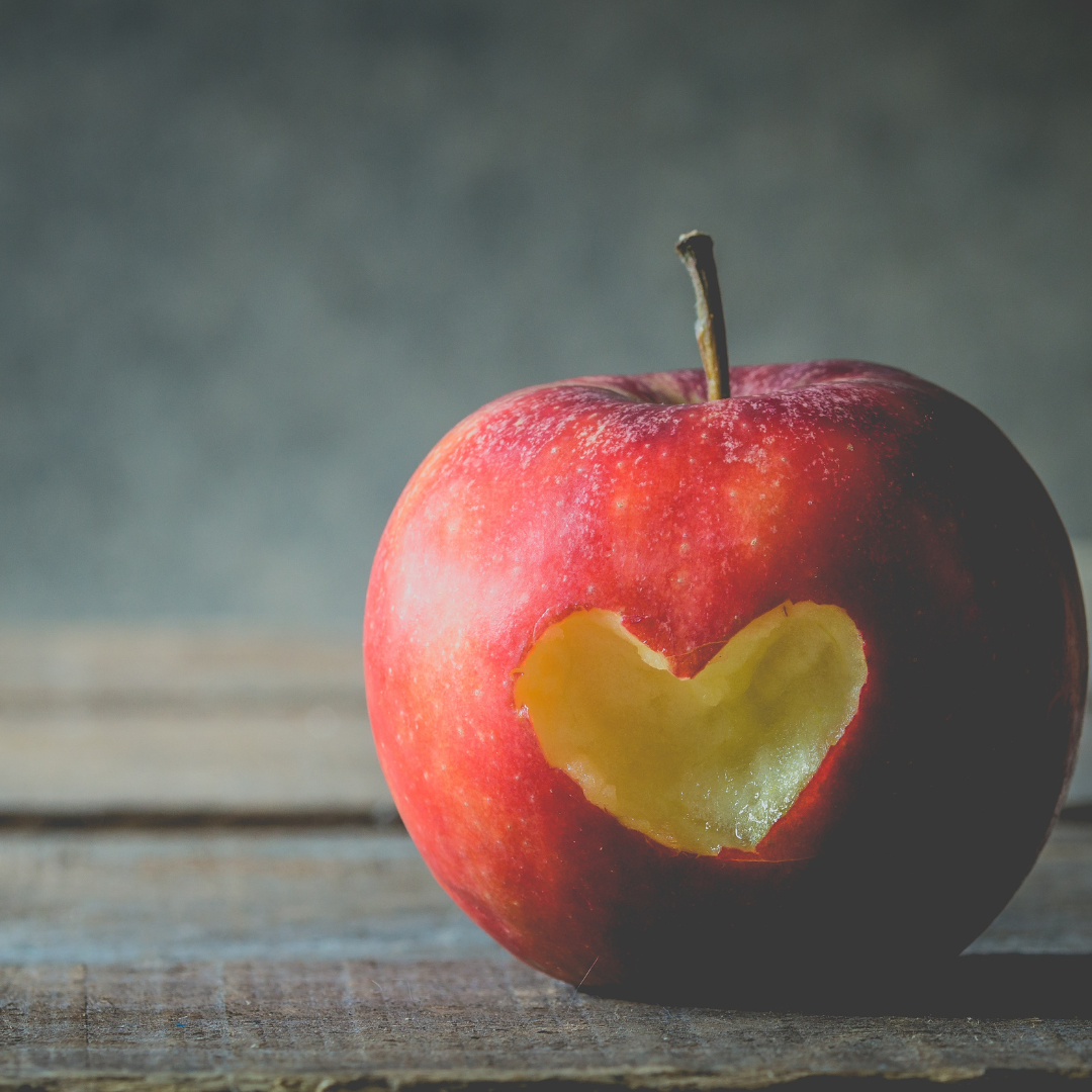 WHY WE LOVE APPLES - Community at the Core